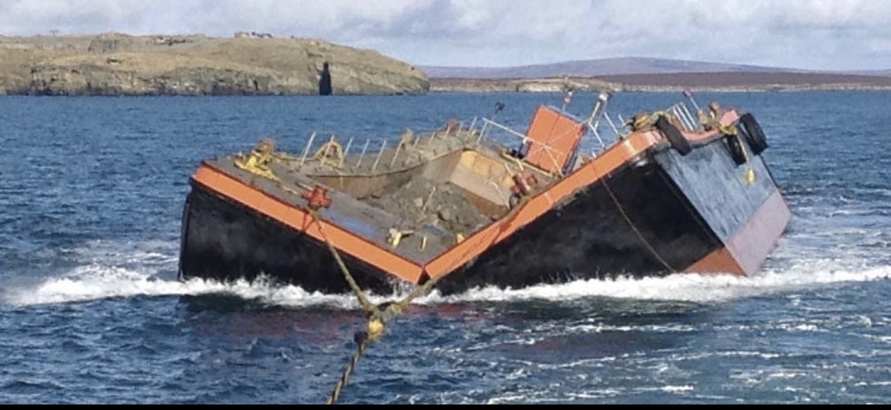 Split Hopper Barges - Samtrac Inc